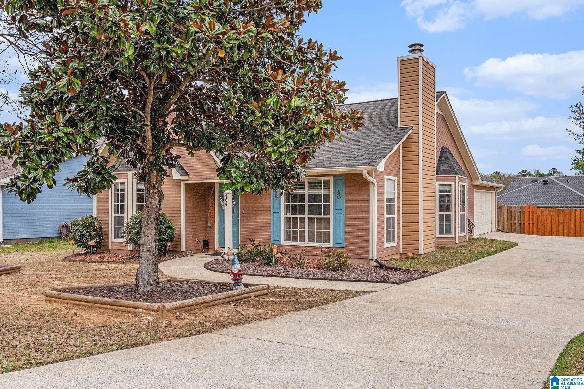 104 King James Ct, For Sale in ALABASTER - eXp Realty