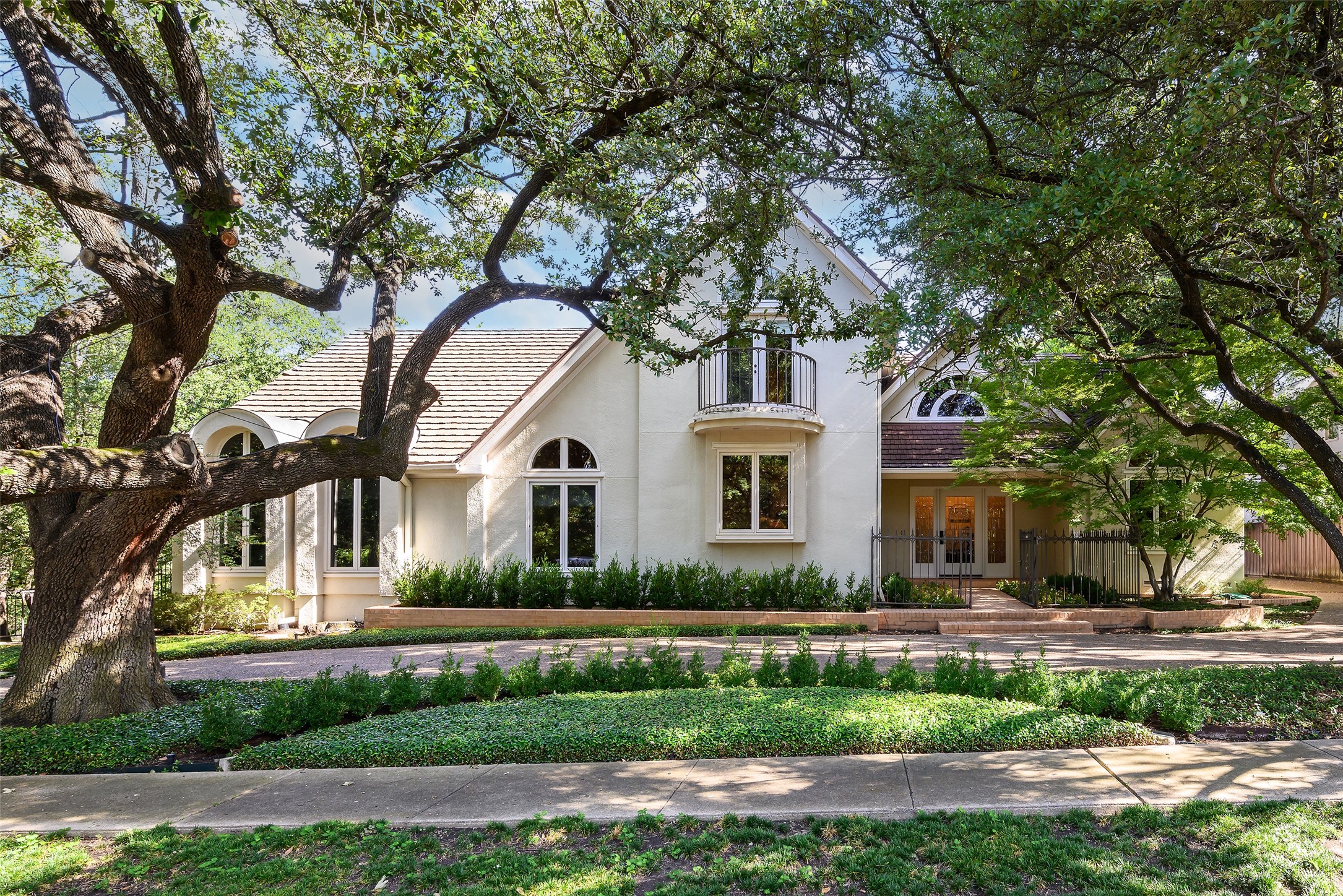 3918 Normandy Ave, For Sale in Dallas - eXp Realty