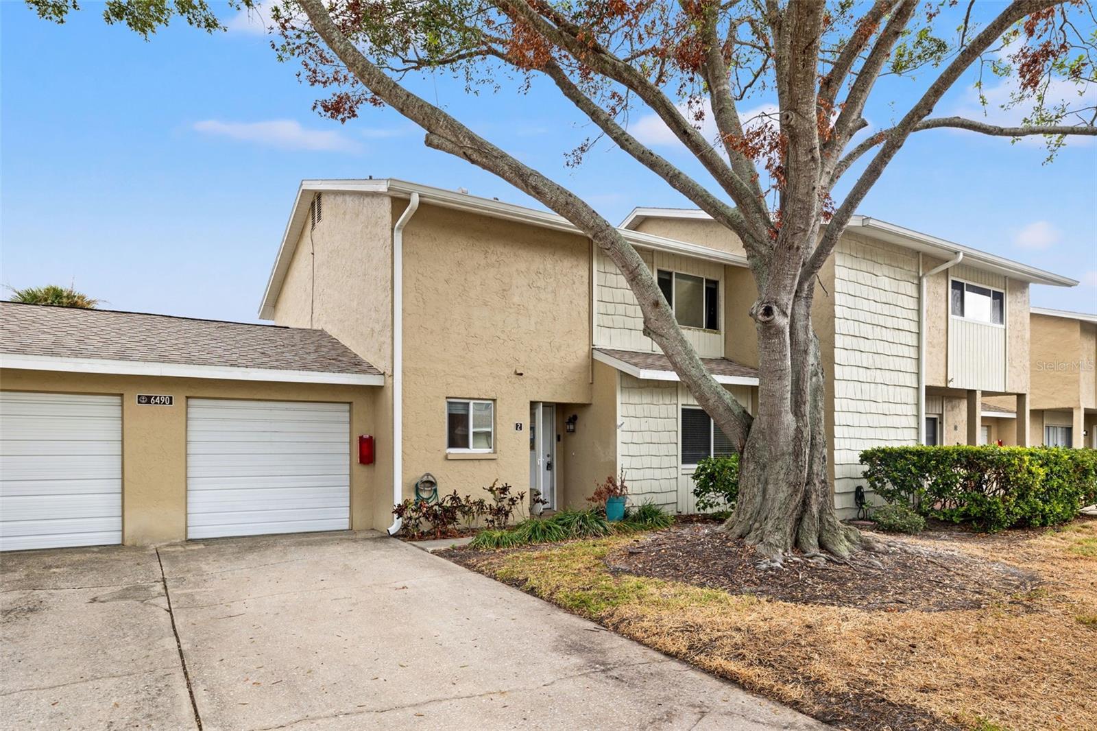 2 - 6490 Cape Hatteras Way Ne, Sold in ST PETERSBURG - Zoocasa