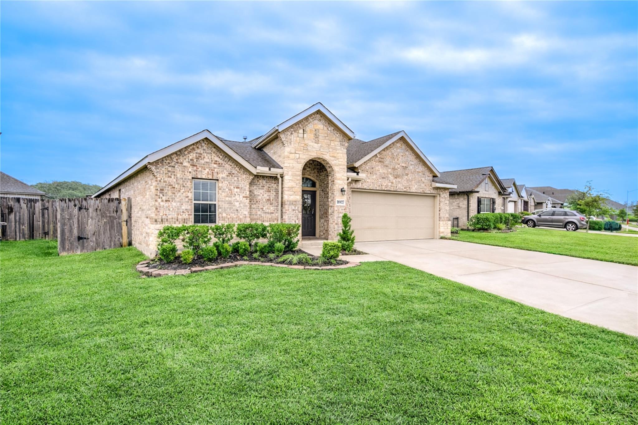 18907 Via Flora Dr, For Sale in New Caney - eXp Realty