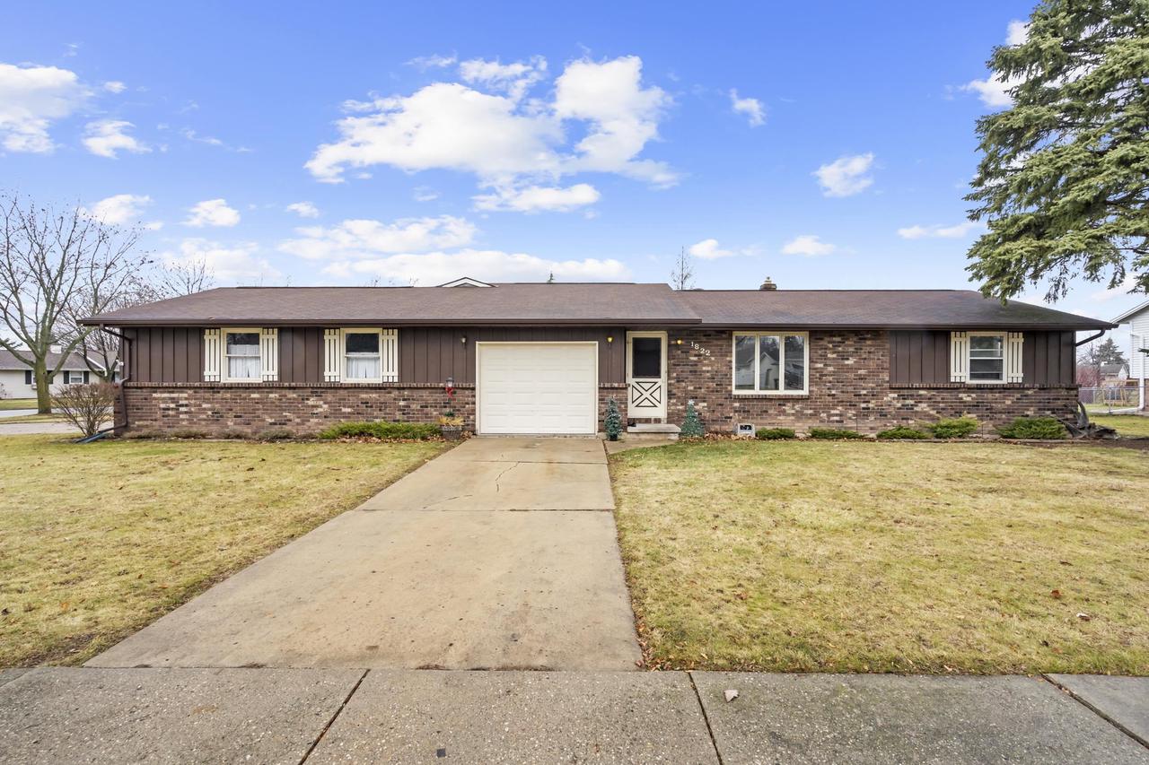 1775 Patriot Way, For Sale in DE PERE - Zoocasa