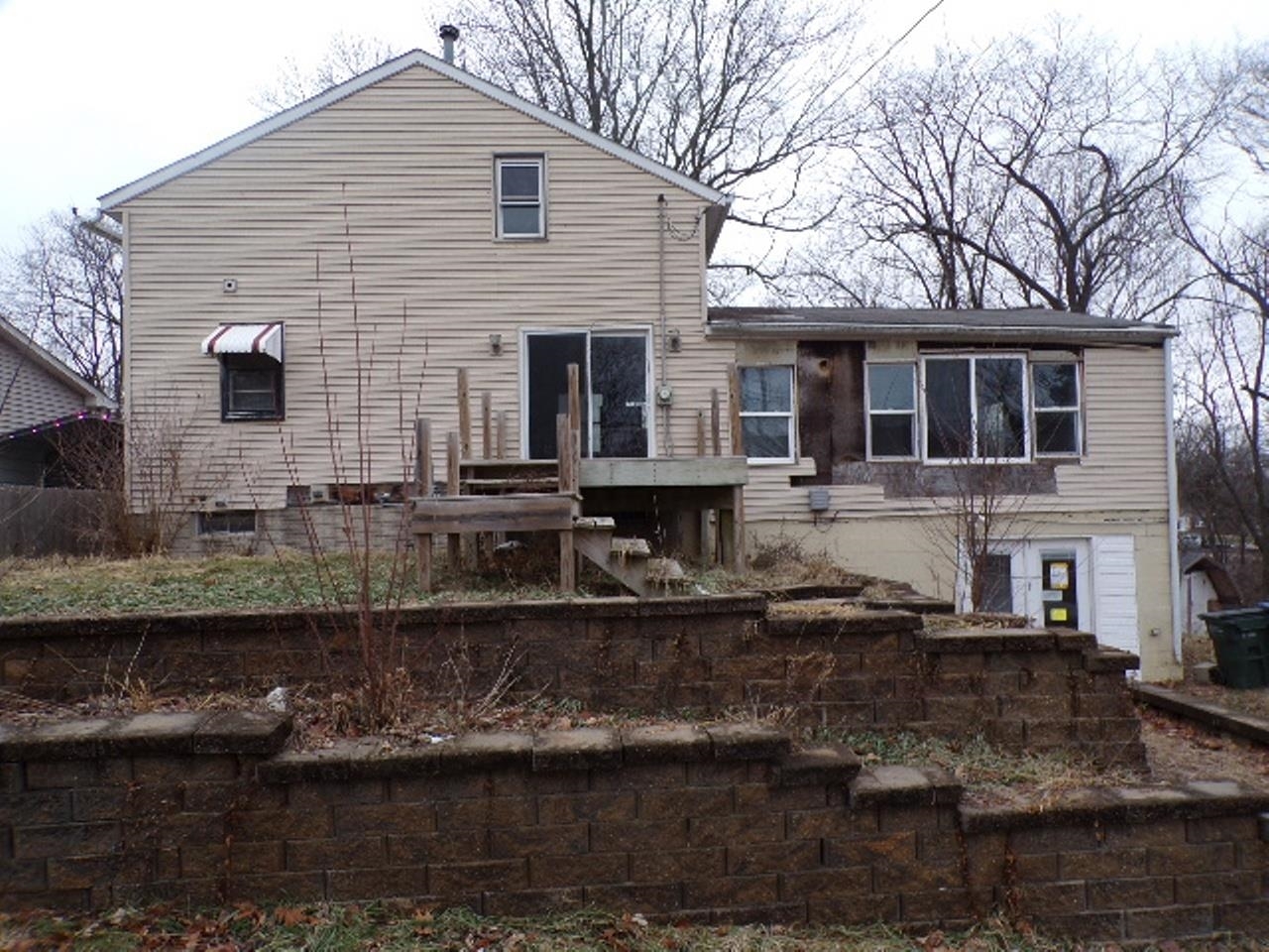 26 Blue Grass Ct, For Sale in Davenport - eXp Realty