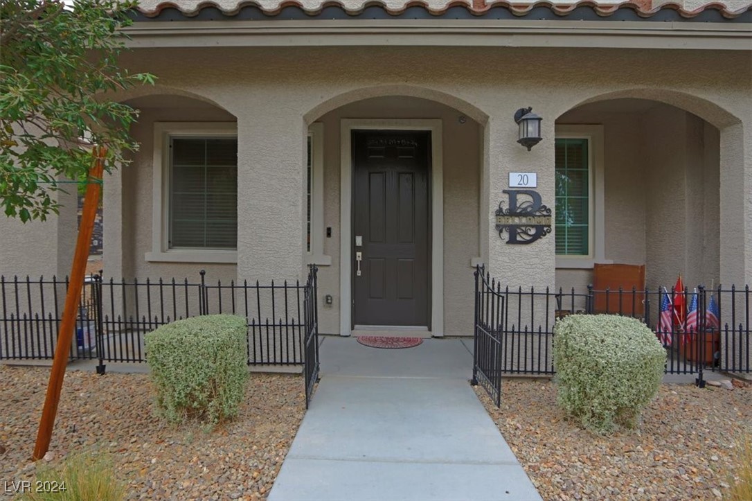 20 - 20 Barbara Lane, For Sale in Las Vegas - Zoocasa