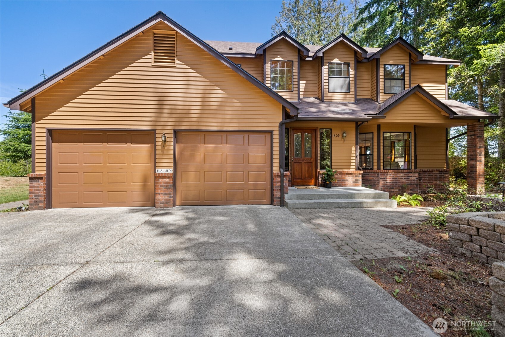 1809 E Woodhaven Ln, For Sale in Port Angeles - eXp Realty