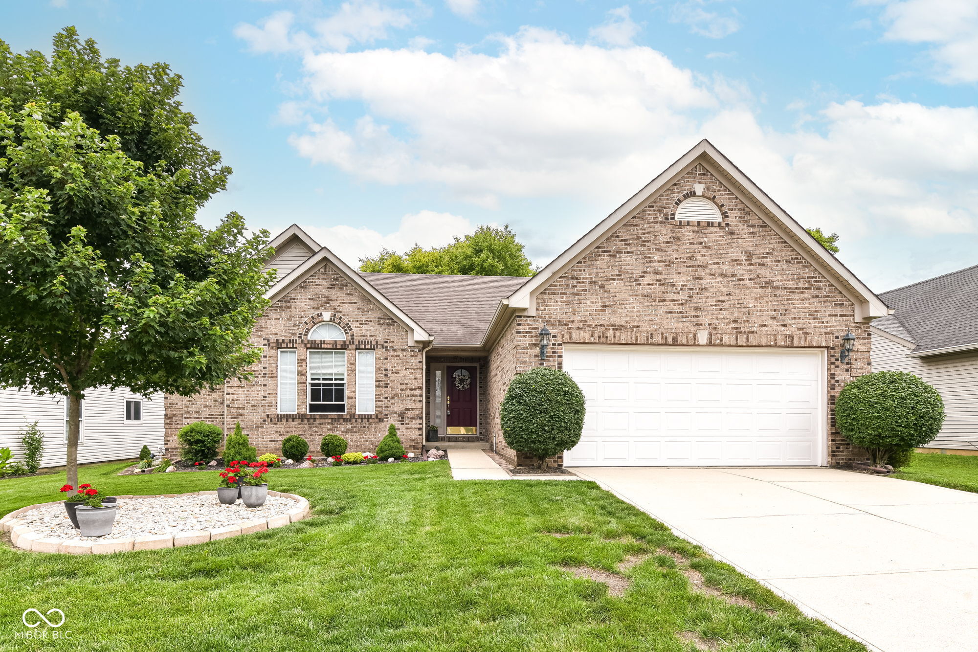 10463 Becker Ct, For Sale in Fishers - eXp Realty