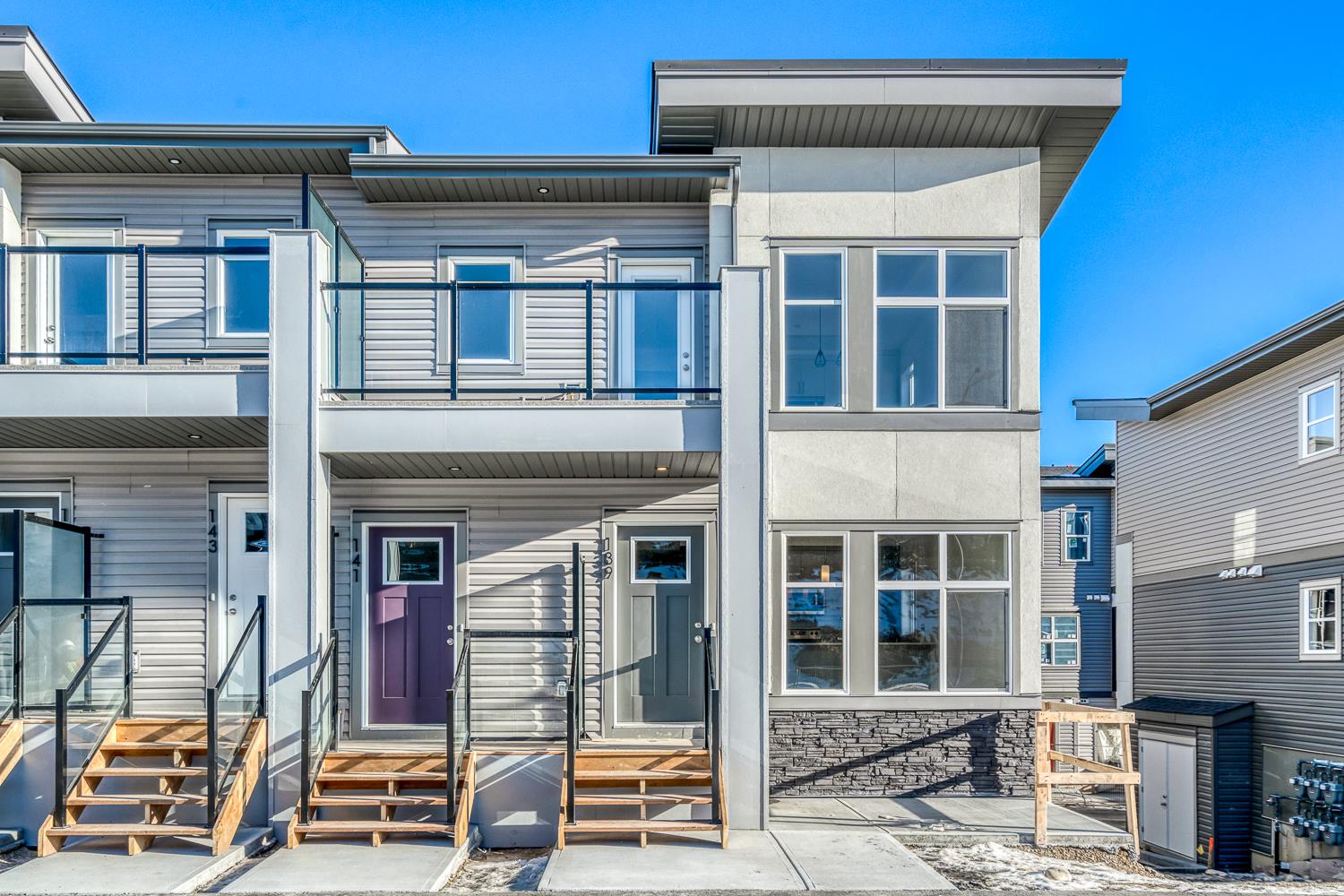139 Spring Creek Common Sw, Sold in Calgary - Zoocasa