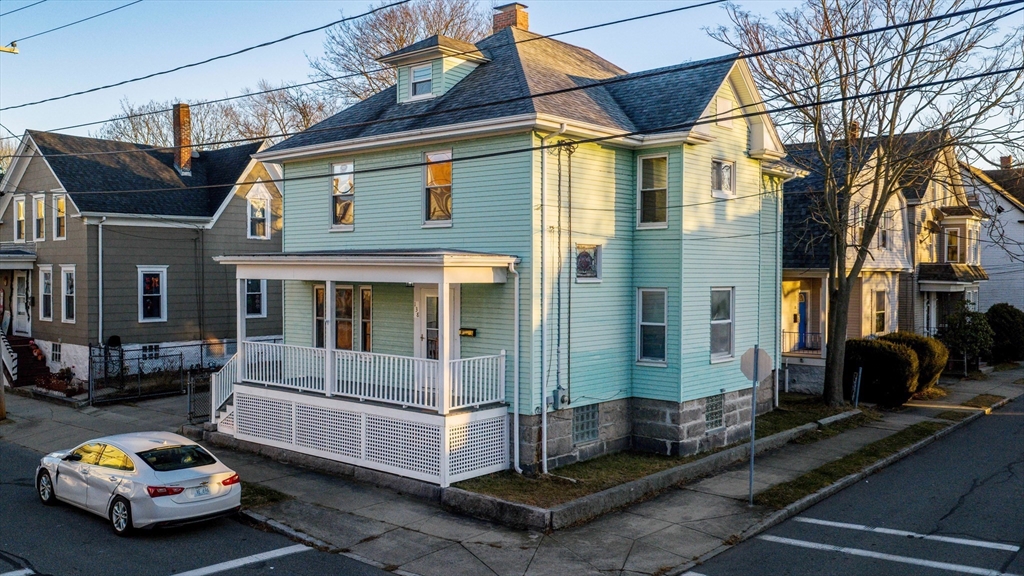 138 Willis St, For Sale in New Bedford - eXp Realty