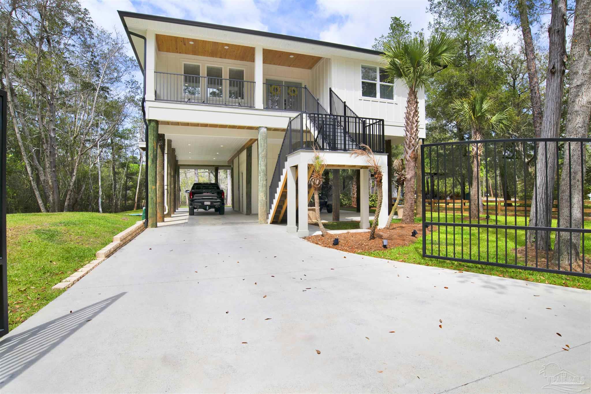 7746 River Rd, For Sale in Milton - eXp Realty