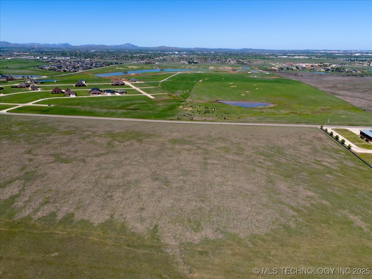 7 Sw Bishop Road, For Sale in Lawton - eXp Realty