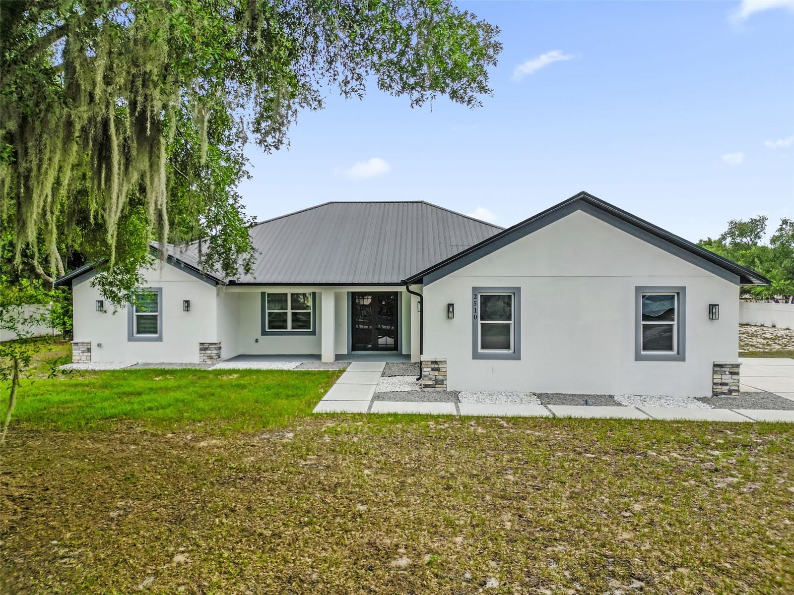 2510 Lake Front Dr, For Sale in Lake Wales - eXp Realty
