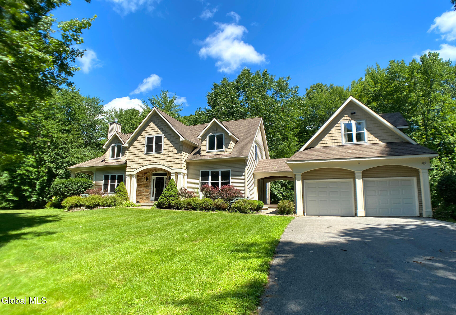 49 Homestead Rd, Pending in Saratoga Springs - eXp Realty