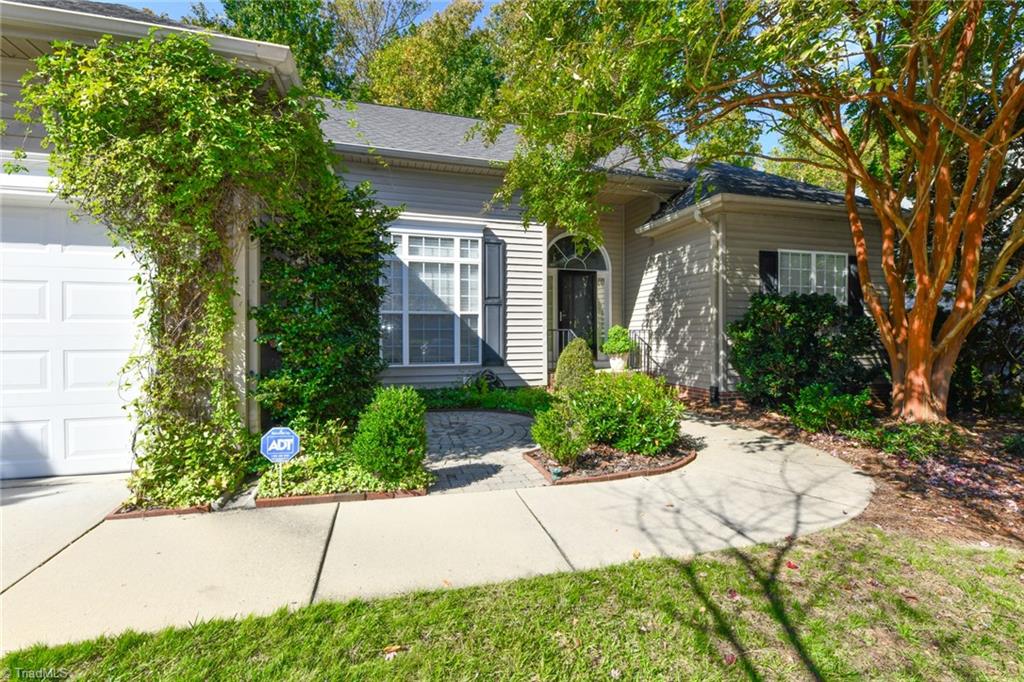 3 Bluff Ridge Ct, Sold in Greensboro - Zoocasa