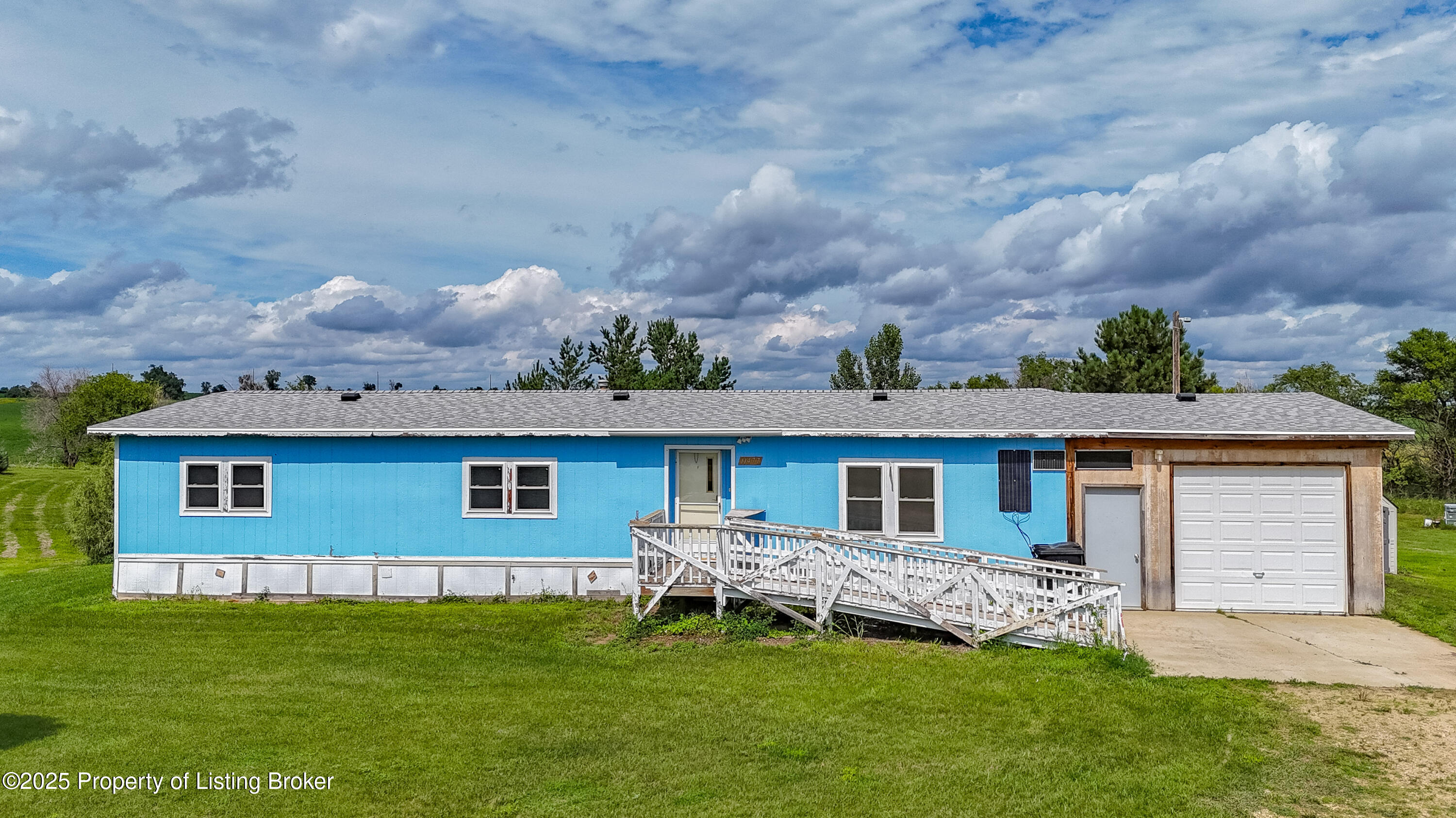 11477 34 P St Sw, For Sale in Dickinson - eXp Realty