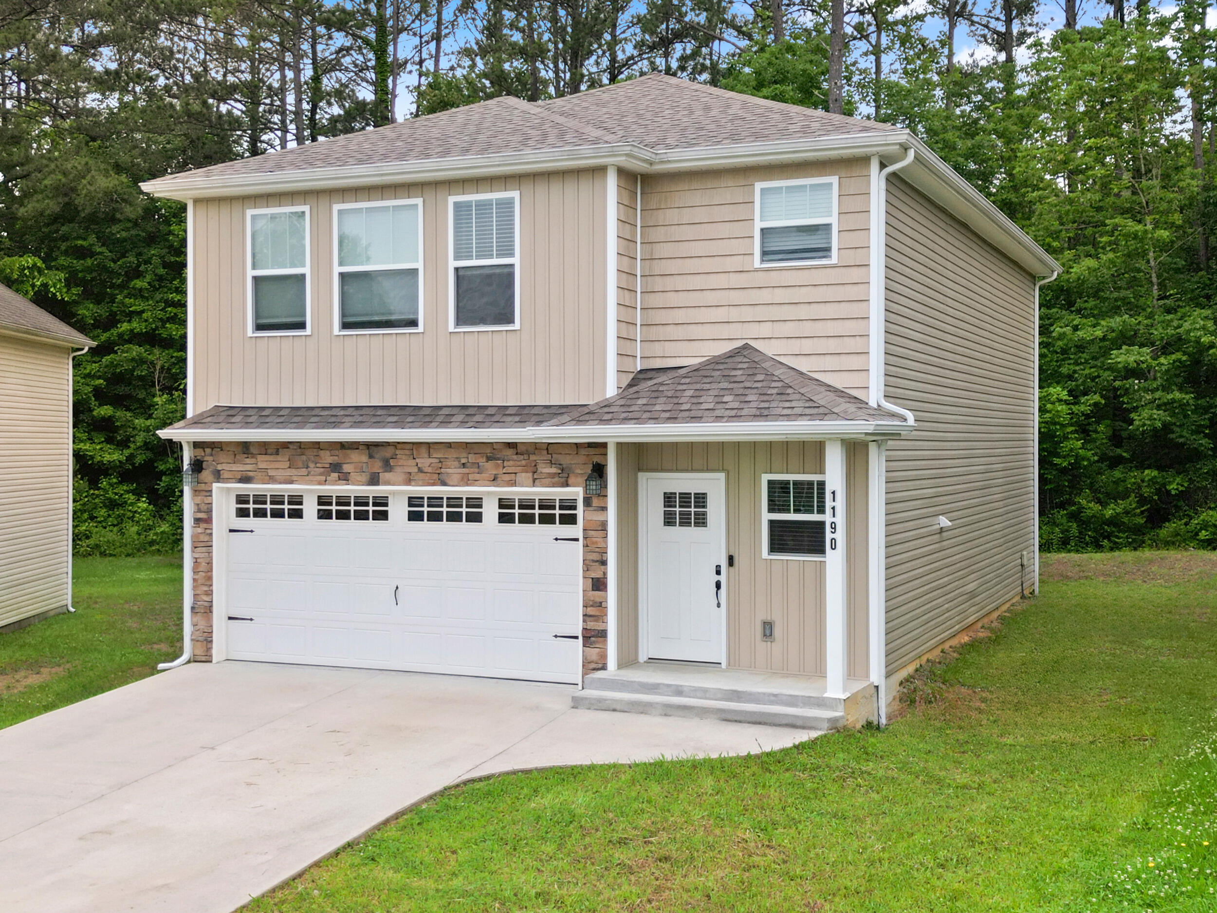 1190 Stonegate Cir Nw, For Sale in Cleveland - eXp Realty