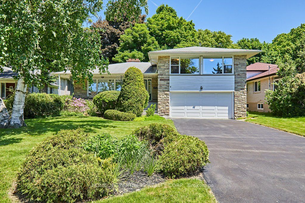 54 Geraldton Cres, Sold in North York - Zoocasa
