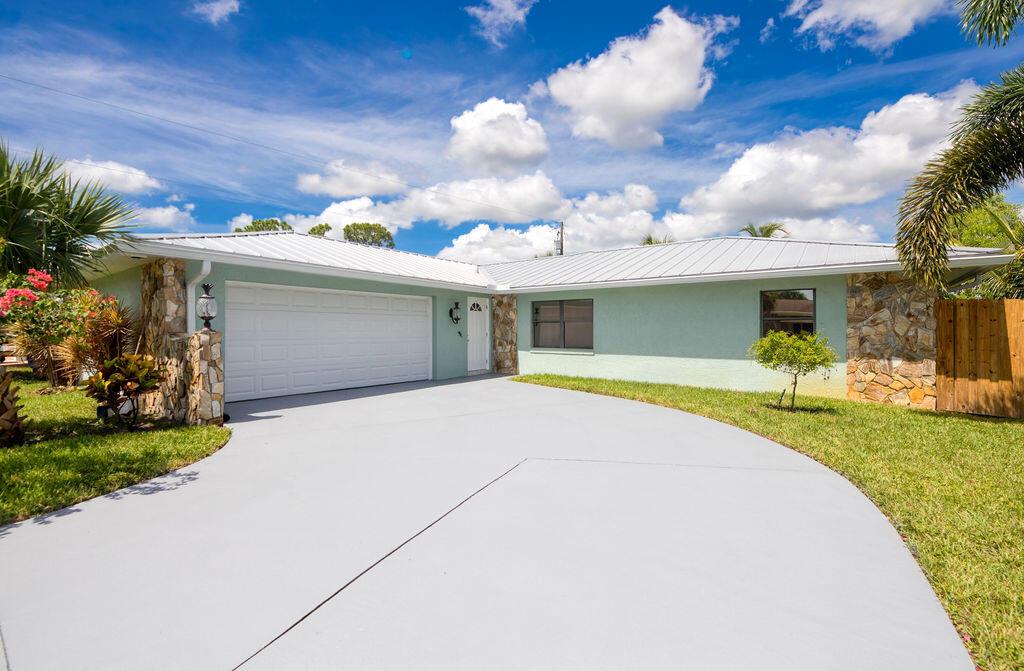 2402 Se Pinero Rd, For Sale in Port St Lucie - eXp Realty