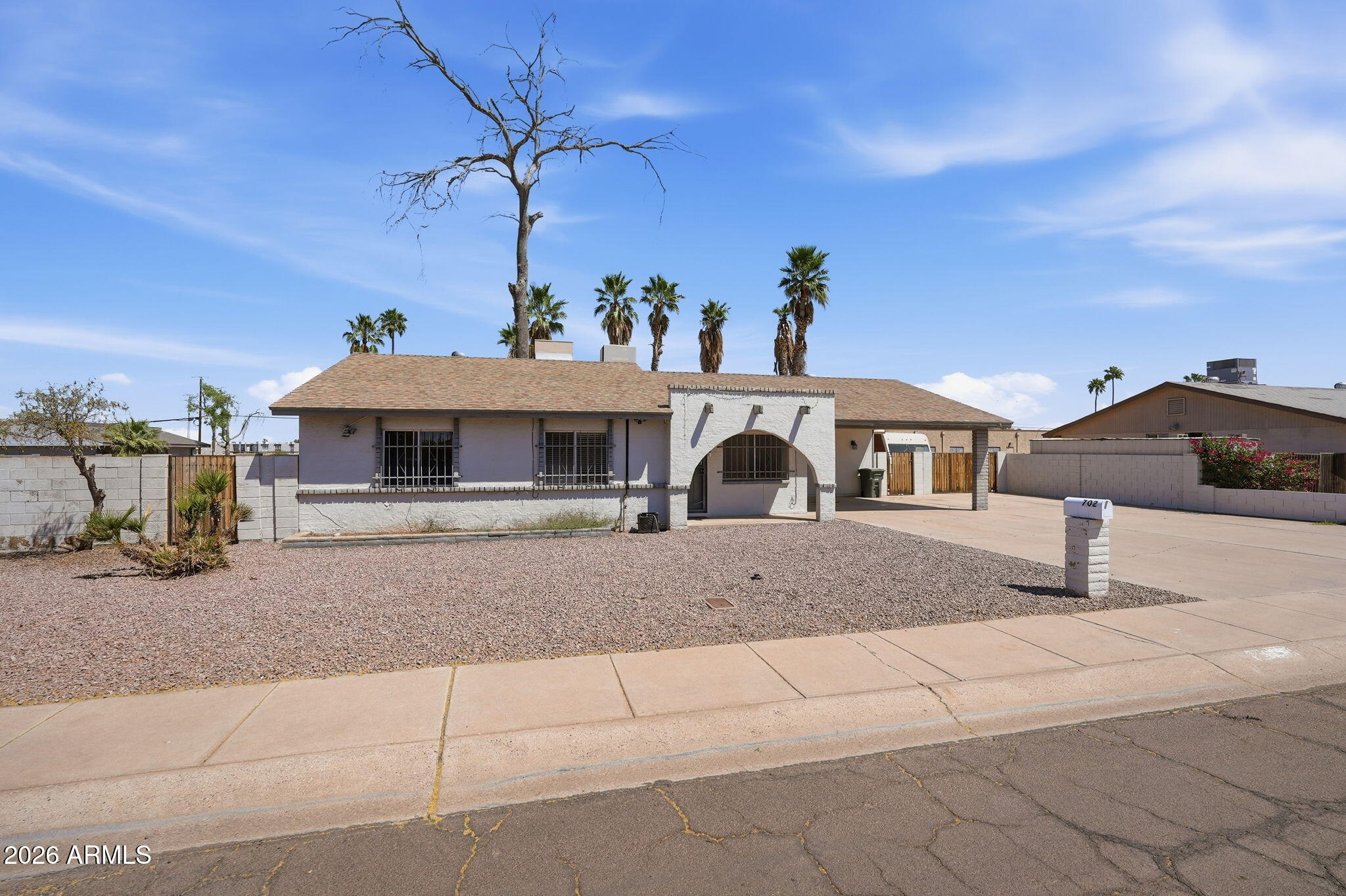 702 E Saguaro St, For Sale in Casa Grande - eXp Realty