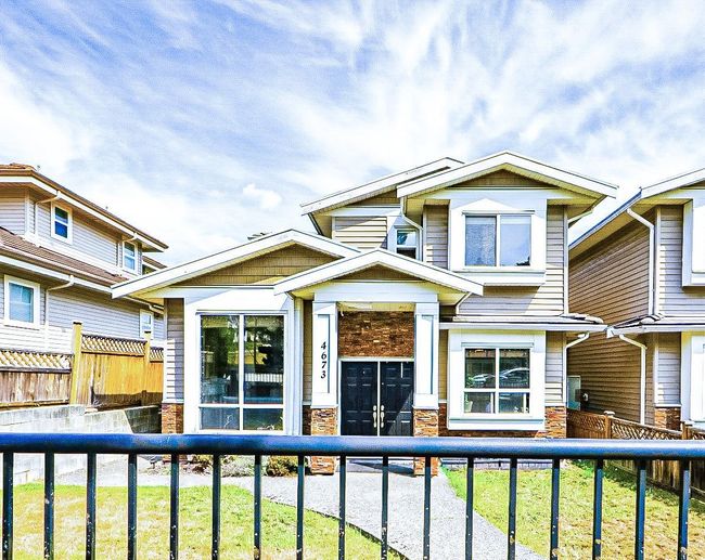 The Imperial Burnaby Houses & Real Estate for Sale | Zoocasa