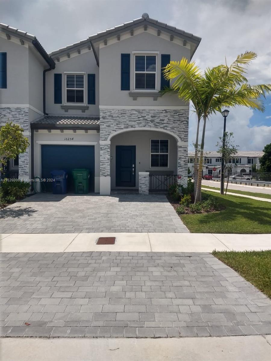 16254 Sw 290th Ter, Leased in Homestead - Zoocasa