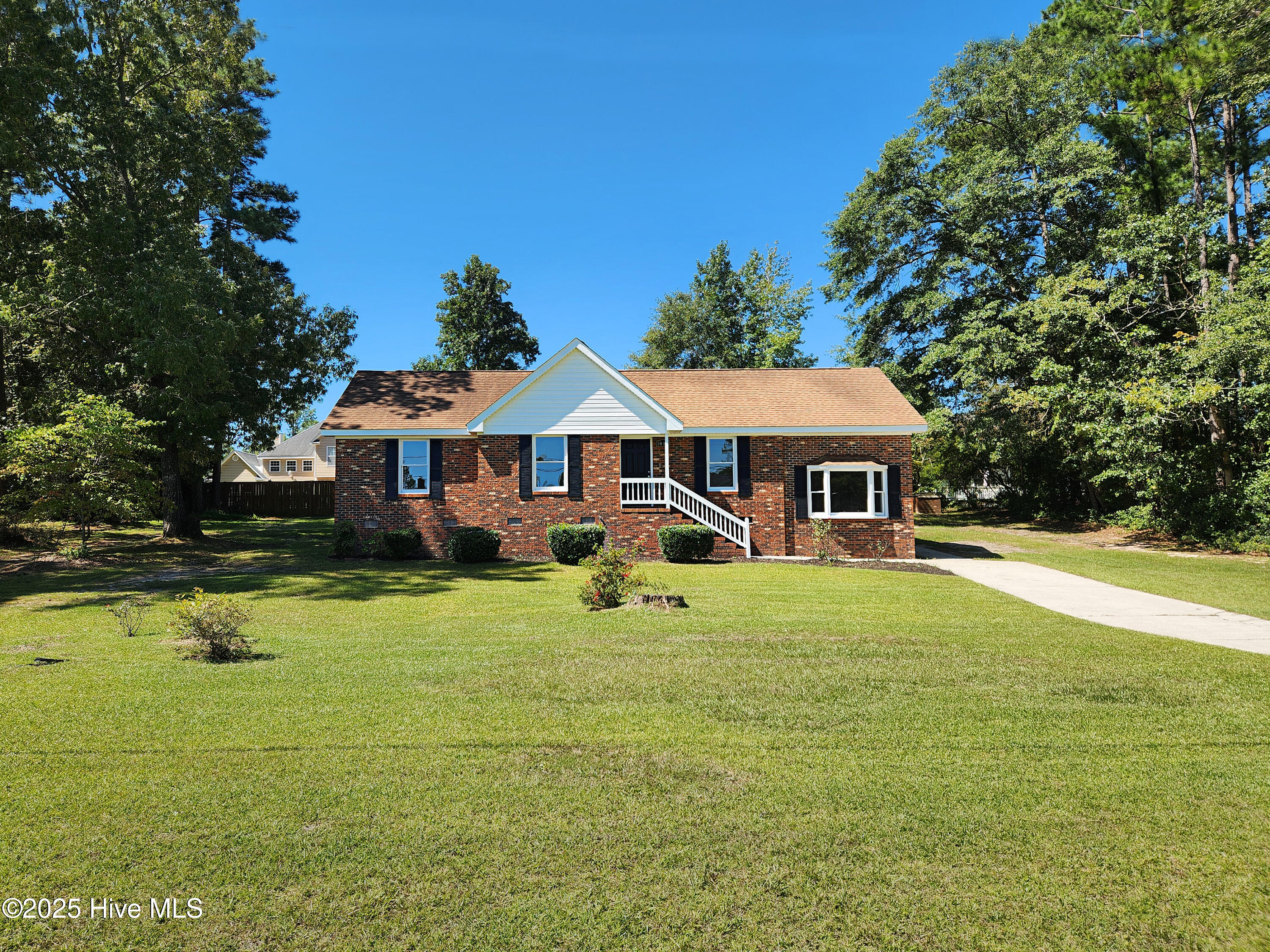 1089 Paddington Ave Ne, For Sale in Leland - eXp Realty