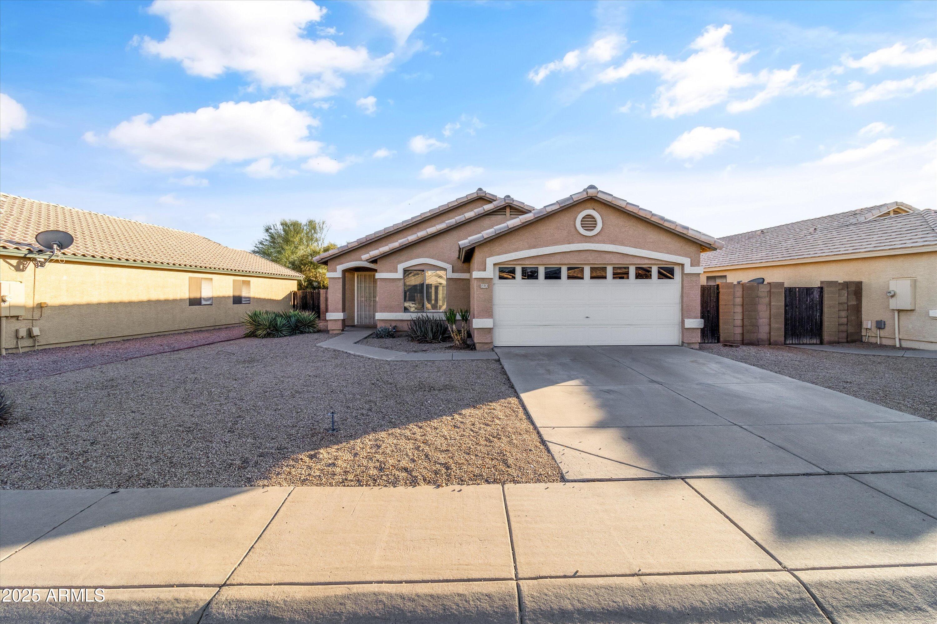15913 W Elm Street, For Sale in Surprise - eXp Realty