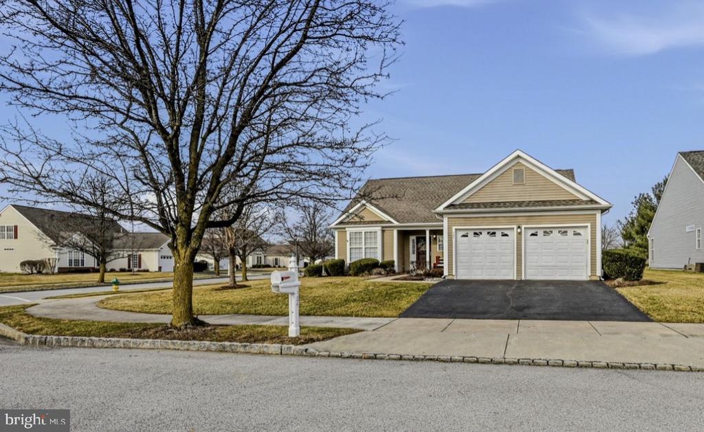 304 Daylilly Way, For Sale in MIDDLETOWN - eXp Realty