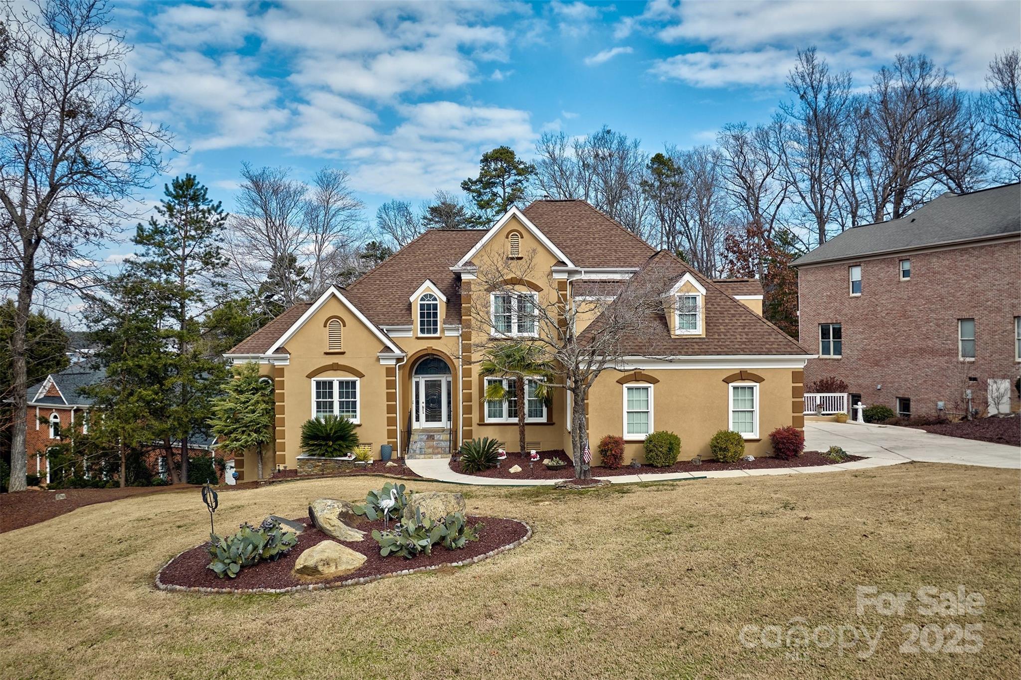 15816 Feeny Court, Sold in Charlotte - Zoocasa