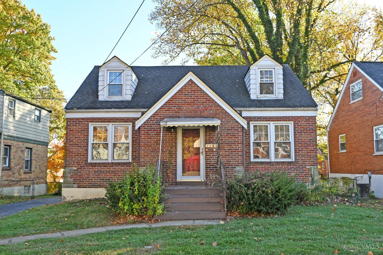 1625 Joseph Ct, For Sale in Cincinnati - eXp Realty