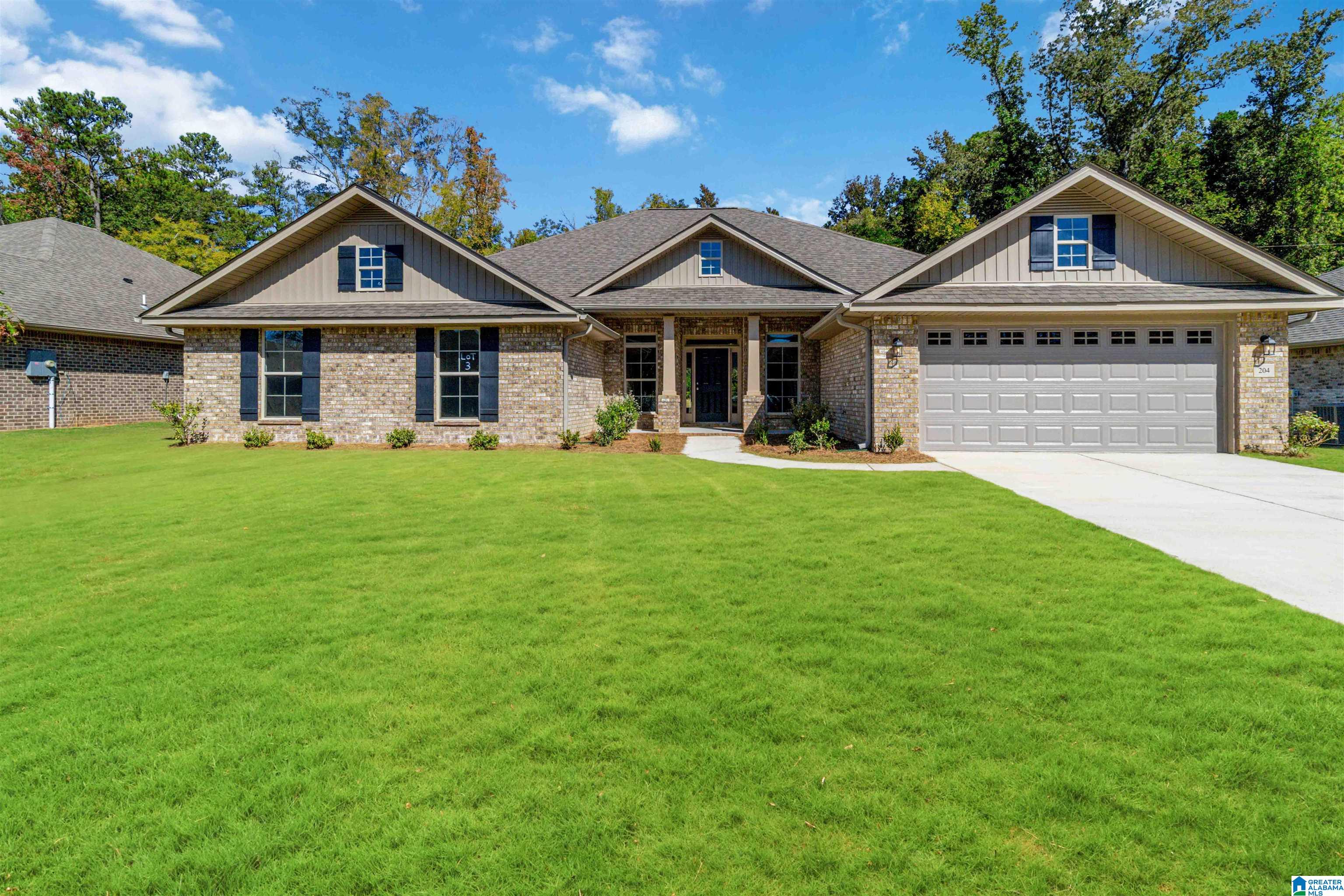 204 Dawson's Cove Drive, For Sale in ALABASTER - Zoocasa
