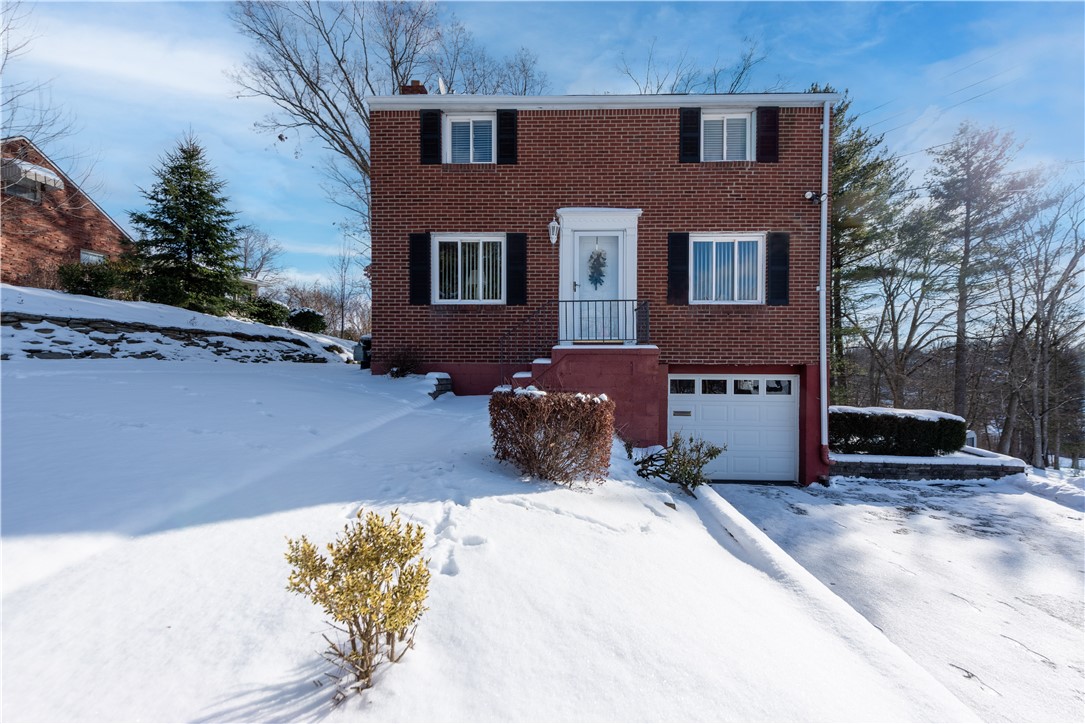 2725 Summit Street, For Sale in Bethel Park - eXp Realty