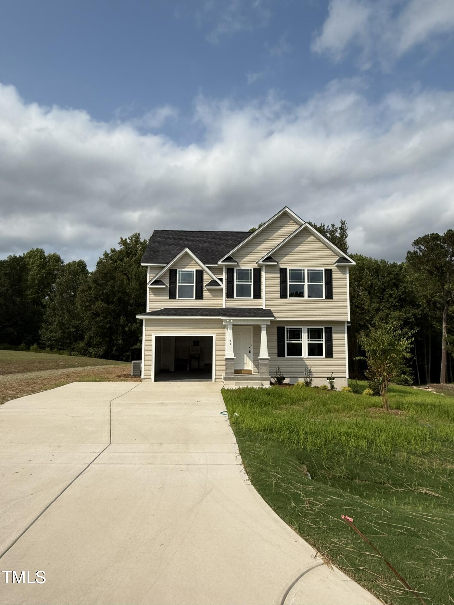 153 Wynd Crest Way, For Sale in Benson - Zoocasa