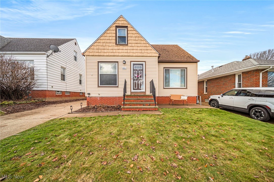8803 Pinegrove Ave, For Sale in Parma - eXp Realty