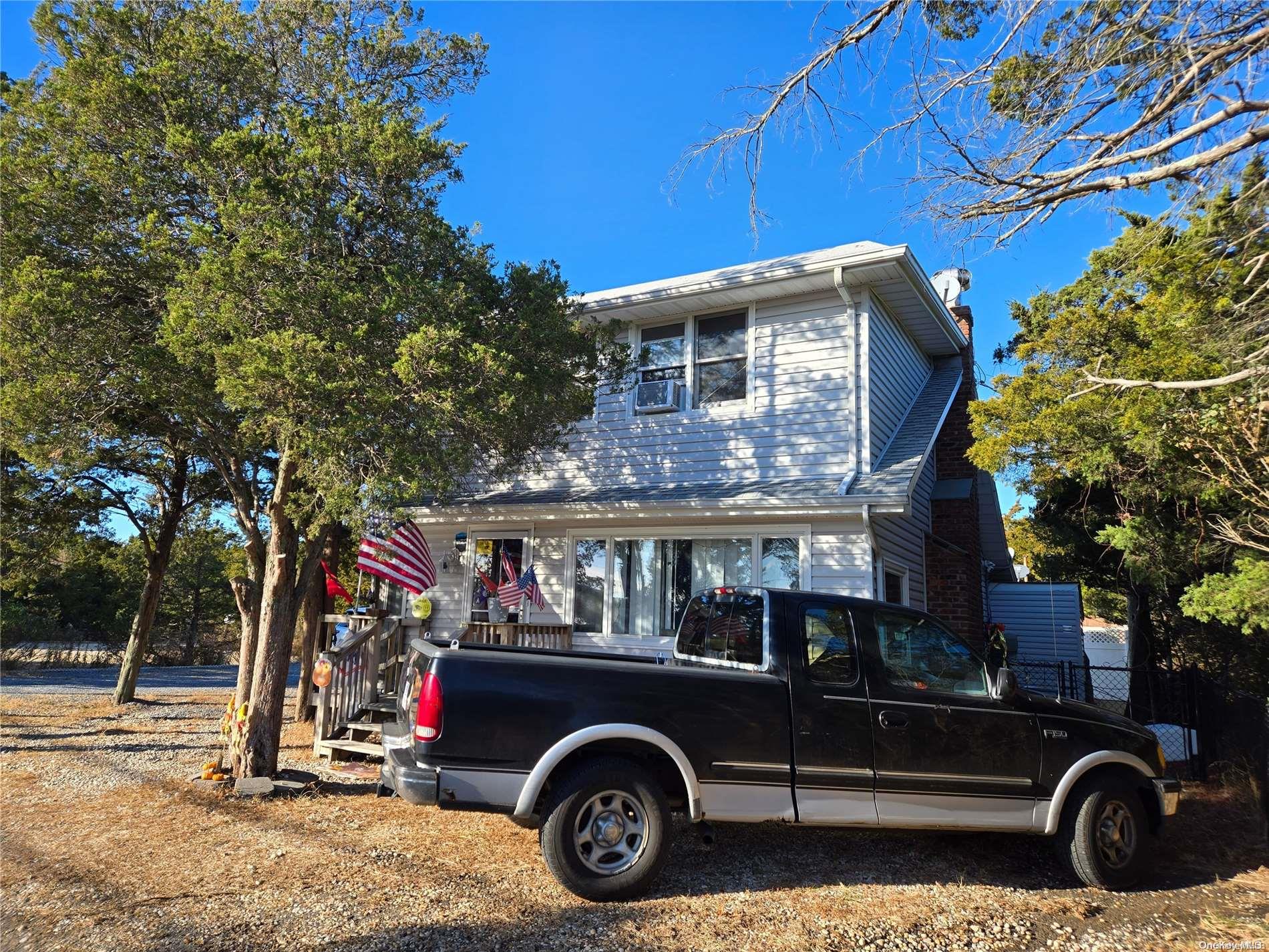 161 Harbor Beach Road, For Sale in Brookhaven - Zoocasa
