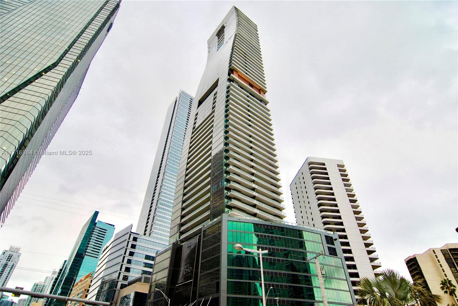 2006 - 1451 Brickell Ave, For Rent in Miami - Zoocasa