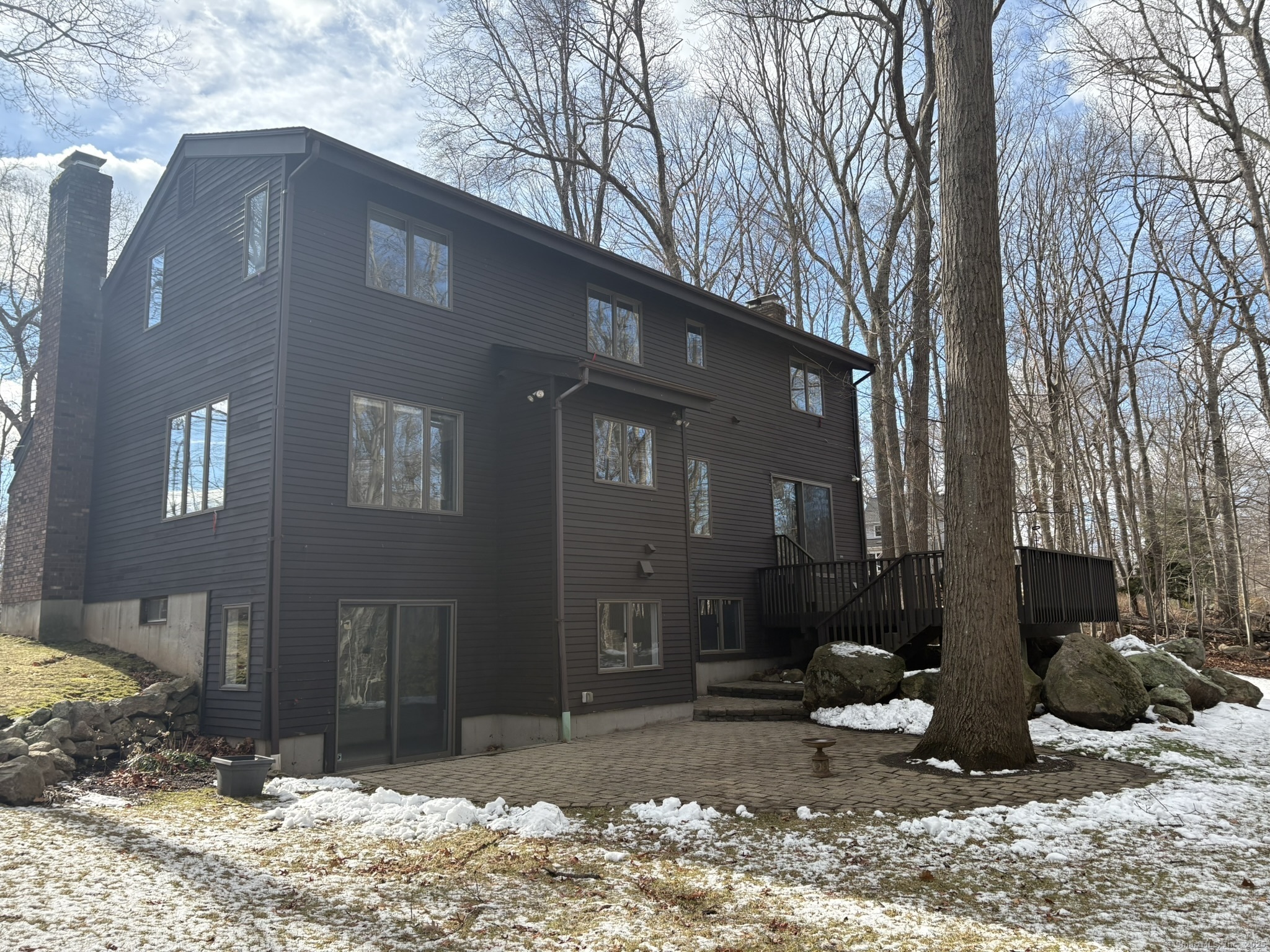 20 Flat Rock Road Extension, For Sale in Branford - Zoocasa