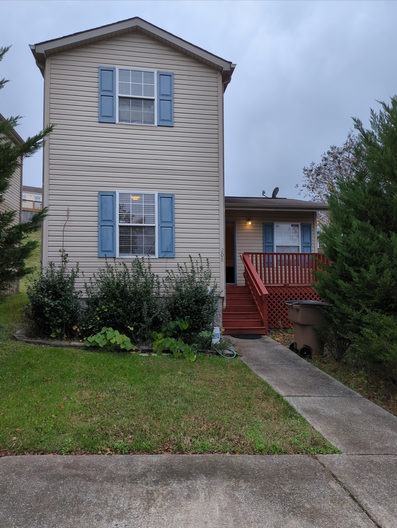 208 Brittany Park Cir, Sold in Antioch - Zoocasa