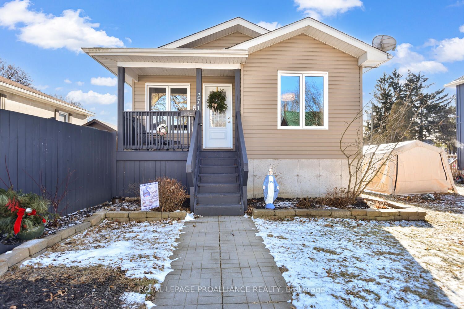 271 Sydenham St, For Sale in Gananoque - eXp Realty