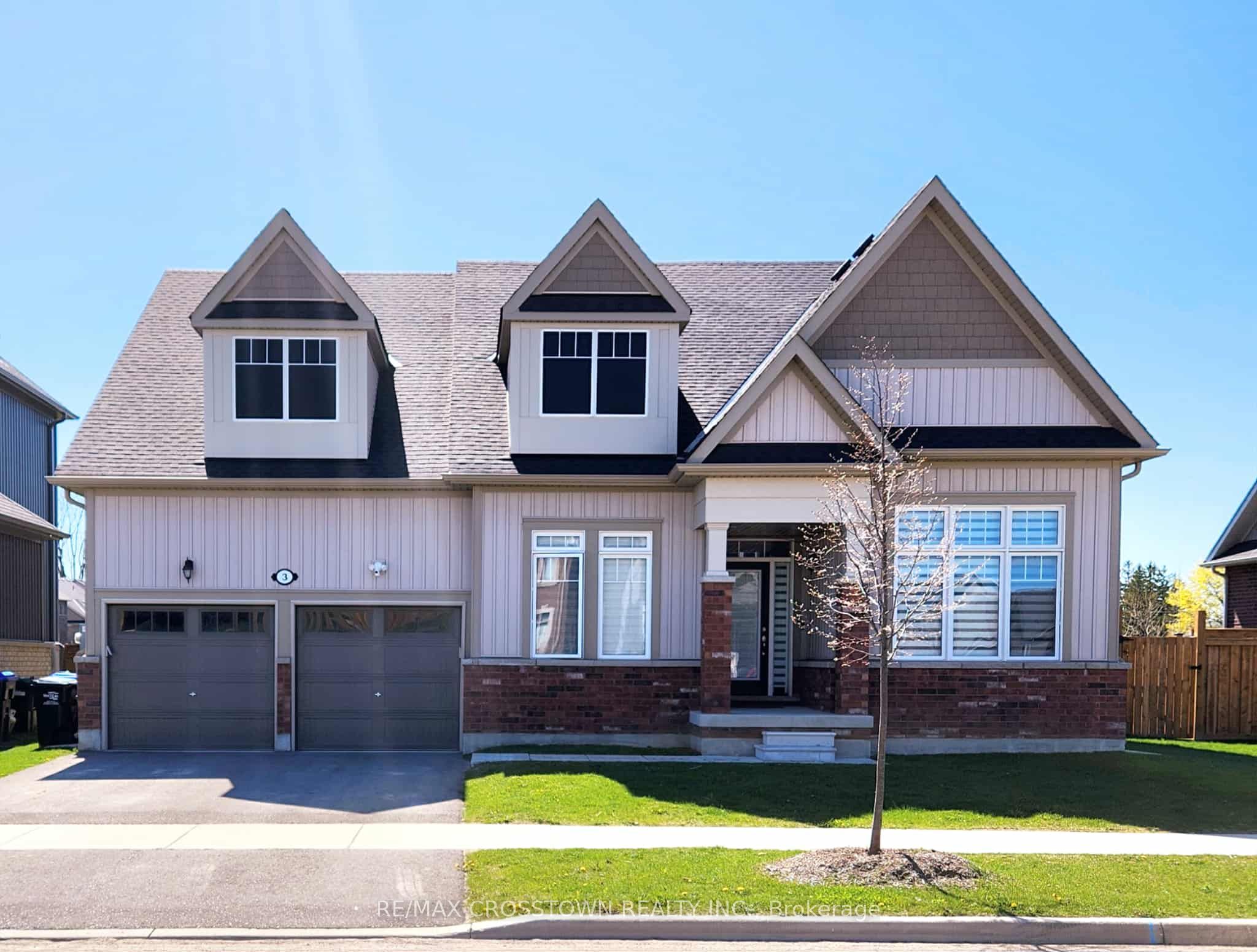 3 Mclean Ave, Leased in Collingwood - Zoocasa