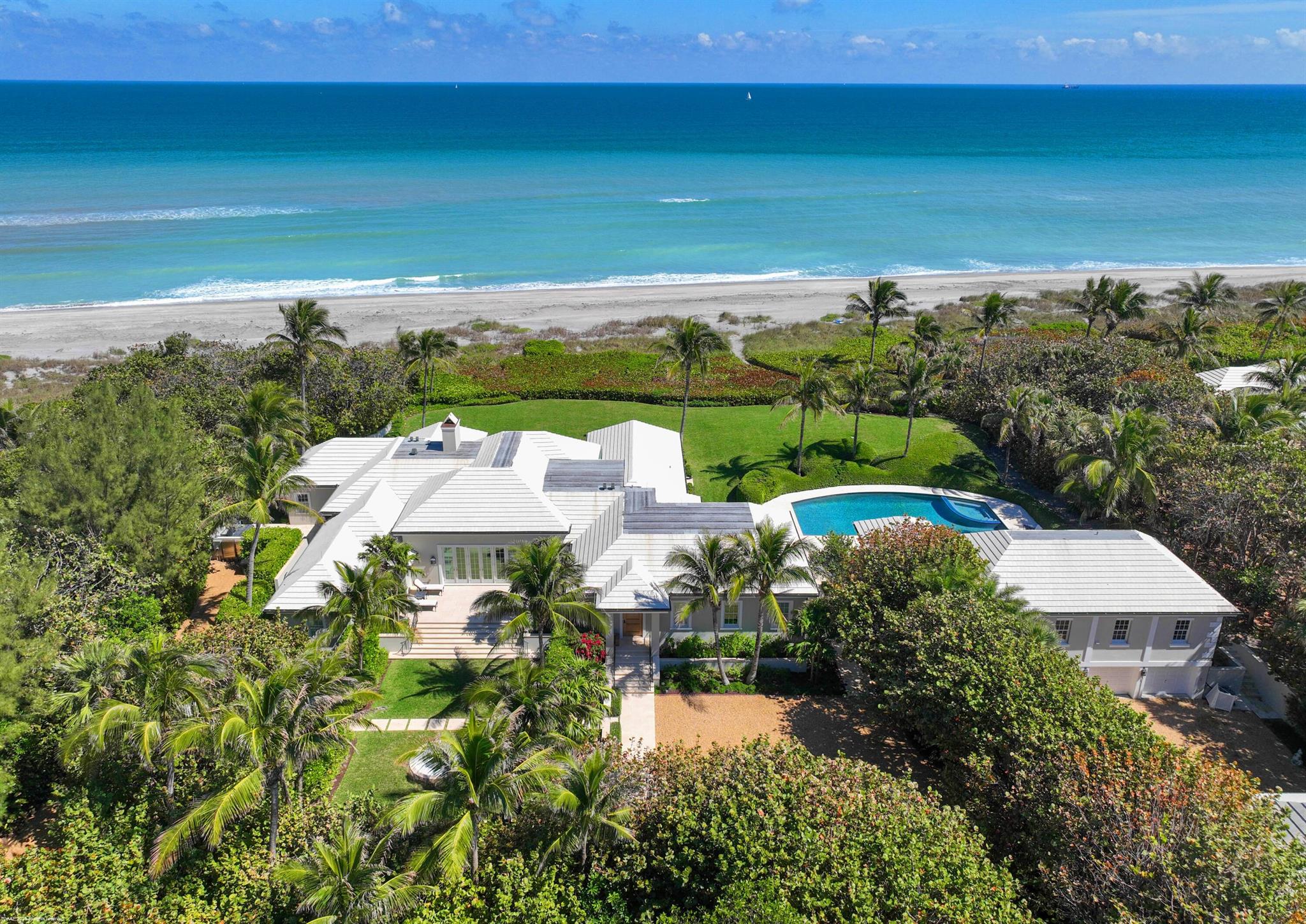 245 S Beach Road, For Sale in Jupiter Island - Zoocasa