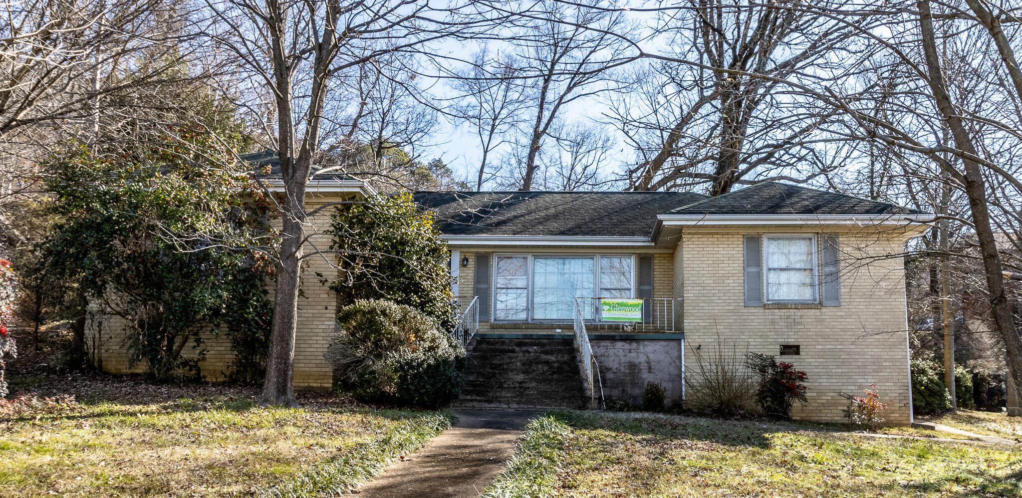 808 Glenwood Drive, For Sale in Chattanooga - eXp Realty