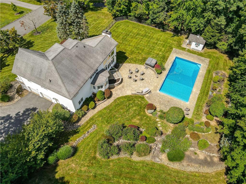 3 Bogey Pl, Sold in Suffern - Zoocasa