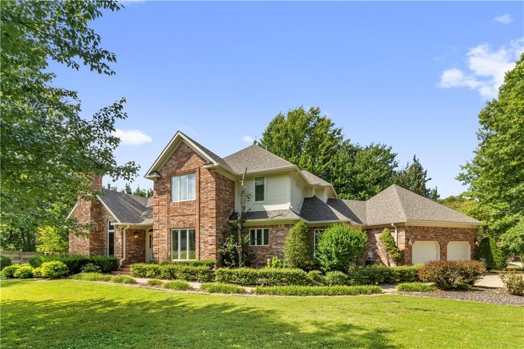 1801 El Contento Cir, For Sale in Bentonville - Zoocasa