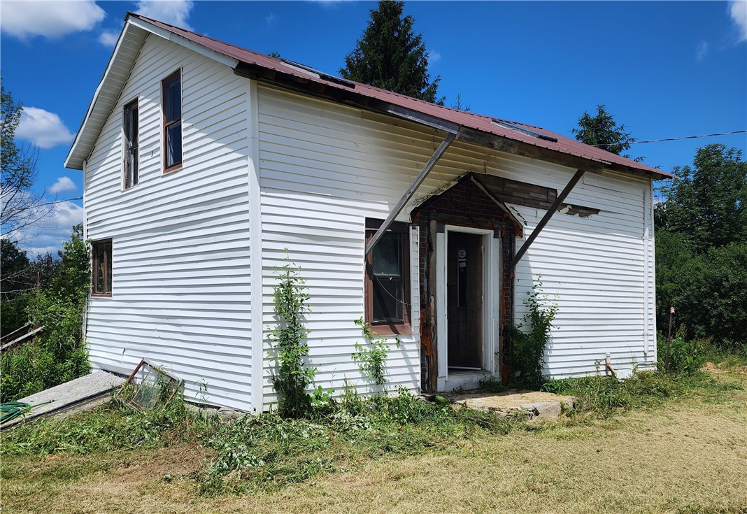 195 Catlin Hill Road, For Sale in Catlin - eXp Realty