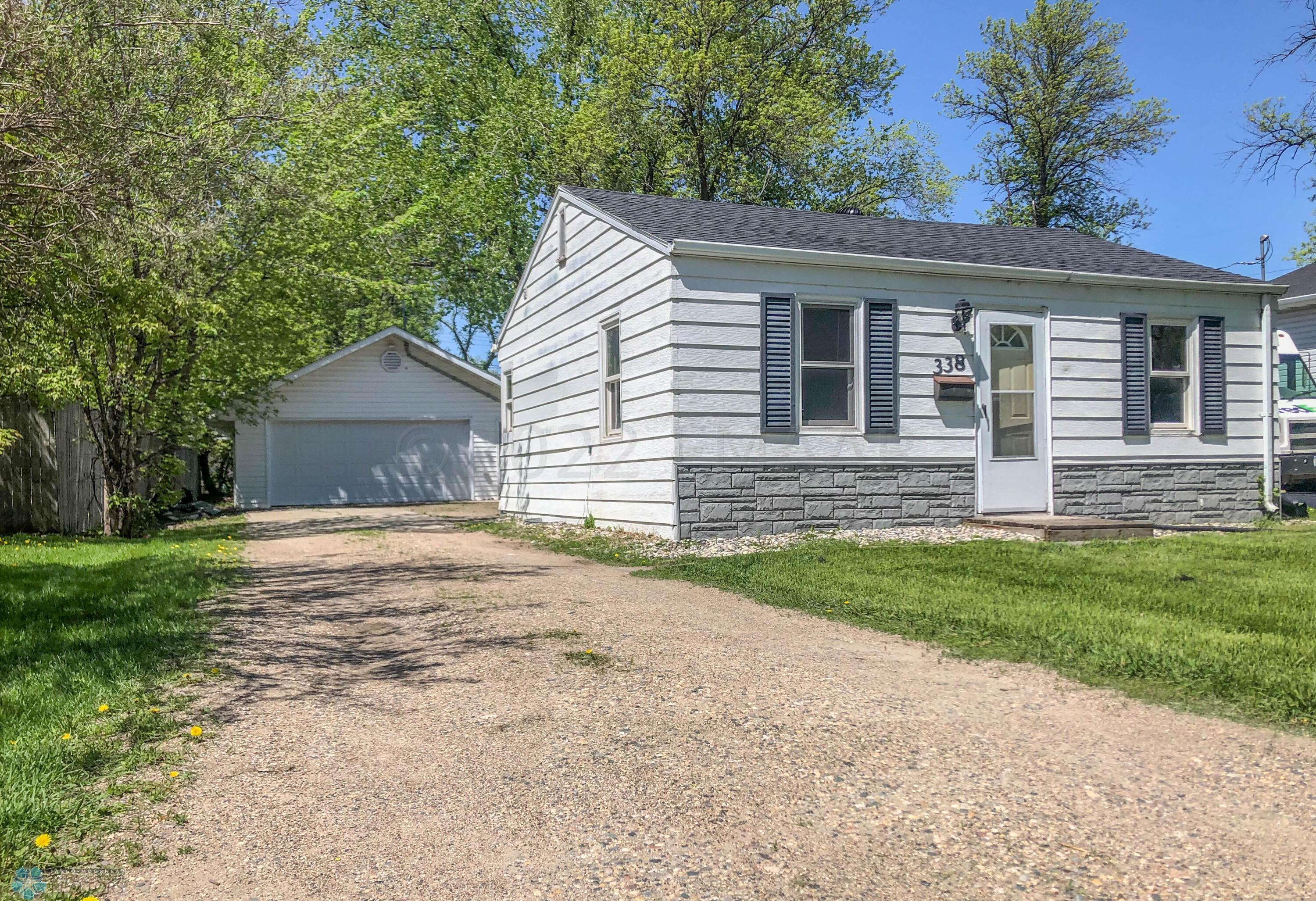 338 20 Th St N, Sold in Fargo - eXp Realty