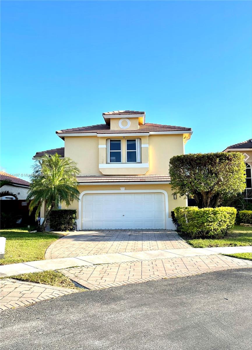 15542 Sw 148th Ter, Sold in Miami - Zoocasa