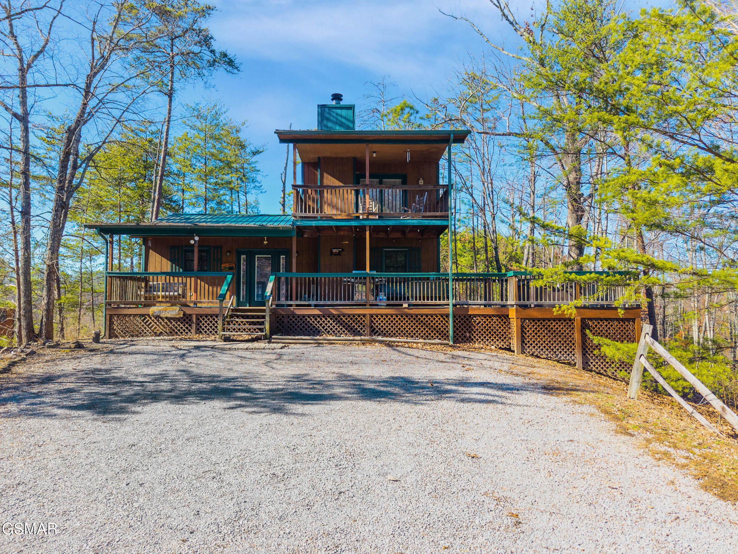 2114 Rabbit Point Way, For Sale in Sevierville - eXp Realty