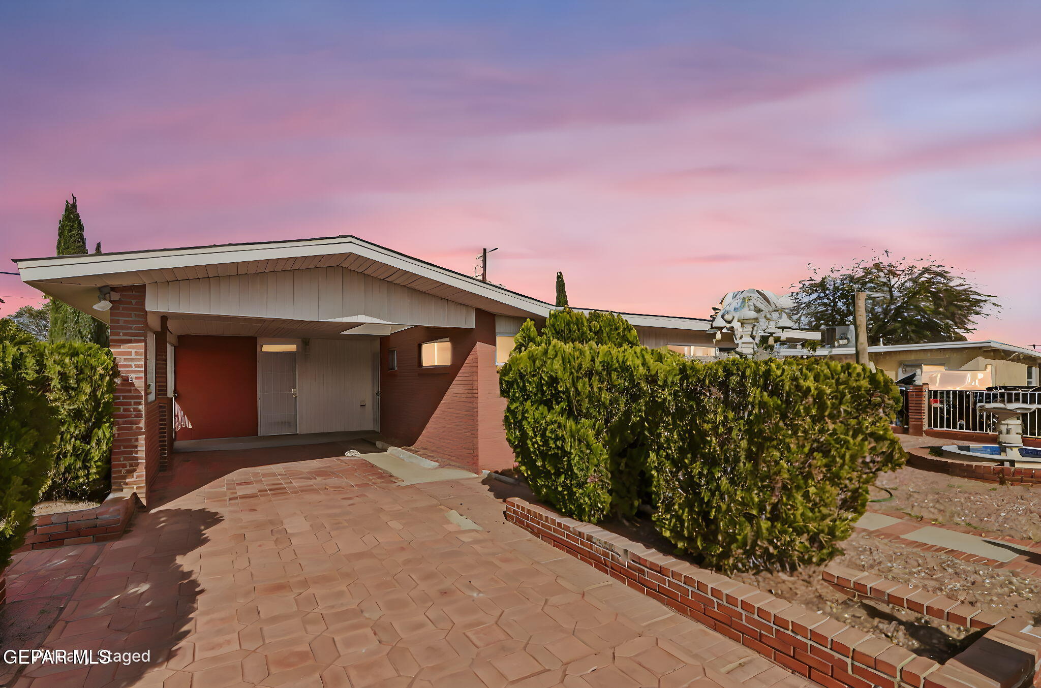 5105 Jerry Dr, For Sale in El Paso - eXp Realty