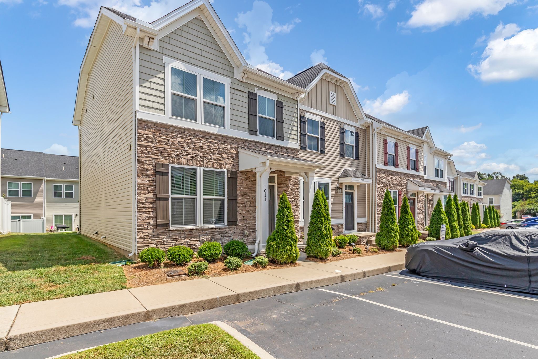 UNIT-1011 - 4316 Summercrest Blvd, For Sale in Antioch - eXp Realty
