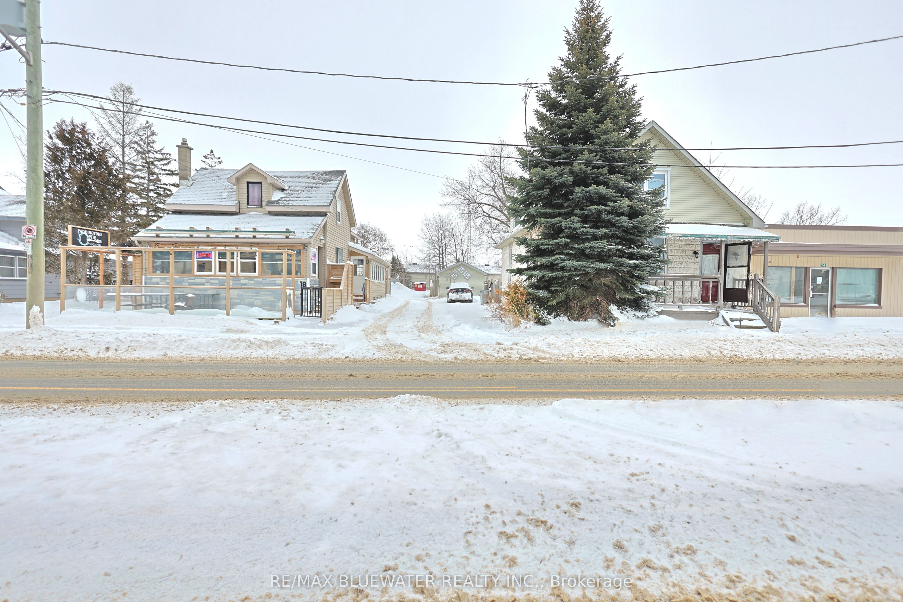 16 Ontario St N, For Sale in Grand Bend - eXp Realty