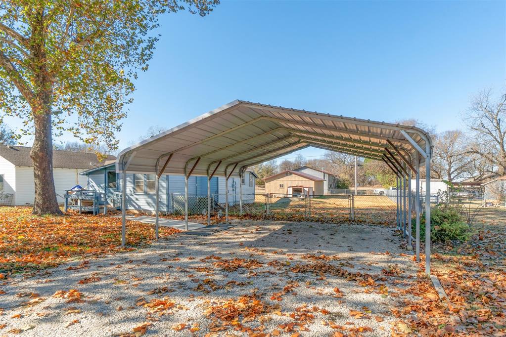 114 S 2 Nd St, For Sale in Noble - eXp Realty